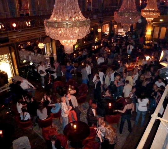Berns night club :: Business Trip Friend